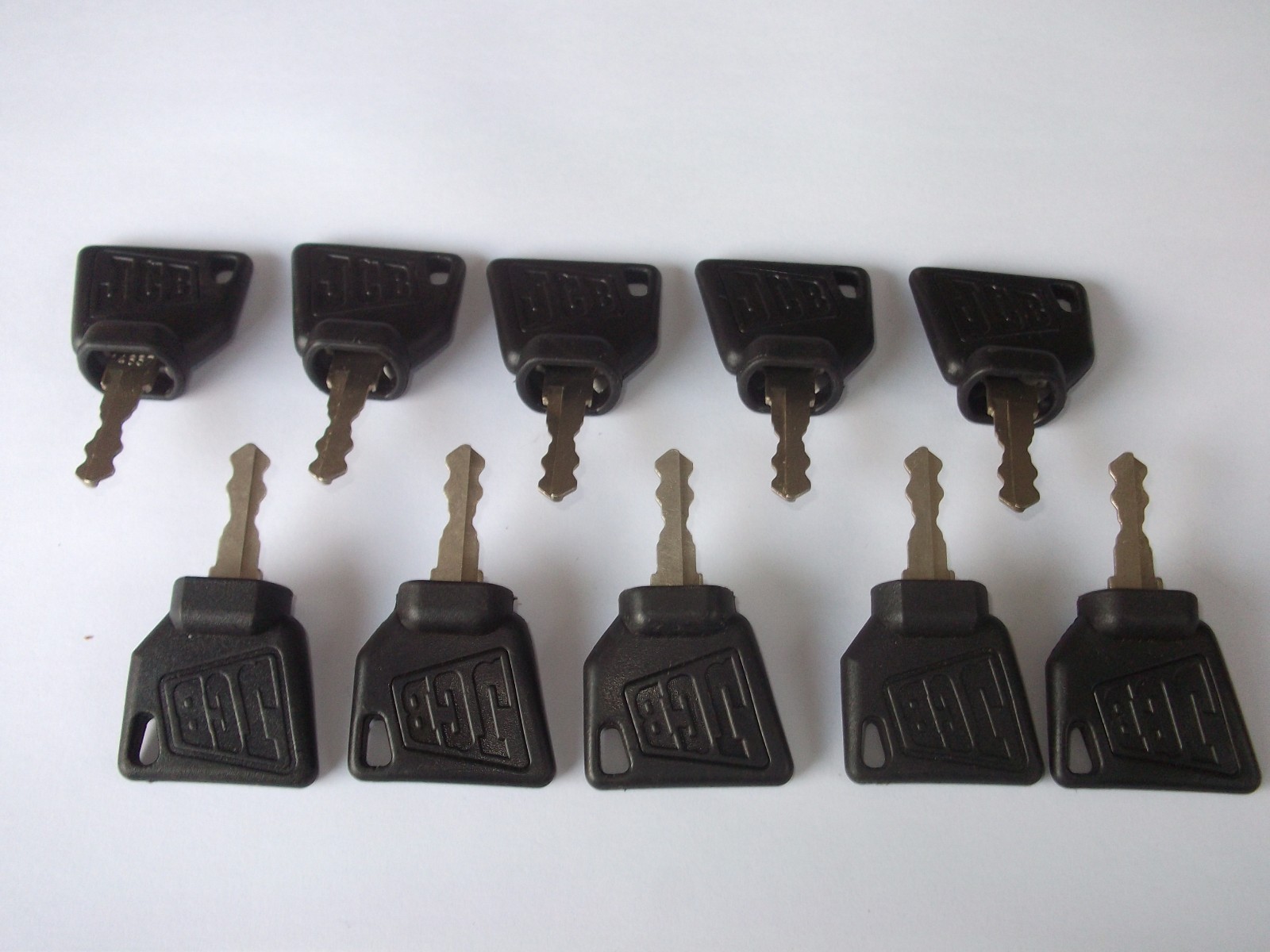 JCB GENUINE KEYS 14657 (10) | eBay