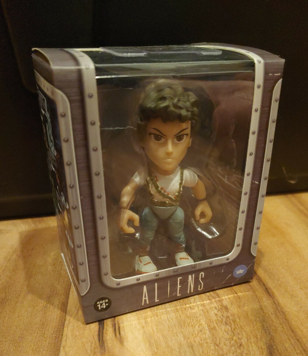 The Loyal Subjects - Aliens - Ellen Ripley - Figure - New Action Vinyls ...
