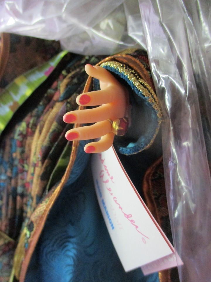 Gorgeous Madame Alexander Maid Marion 20" Doll - New - Single Owner Now ...