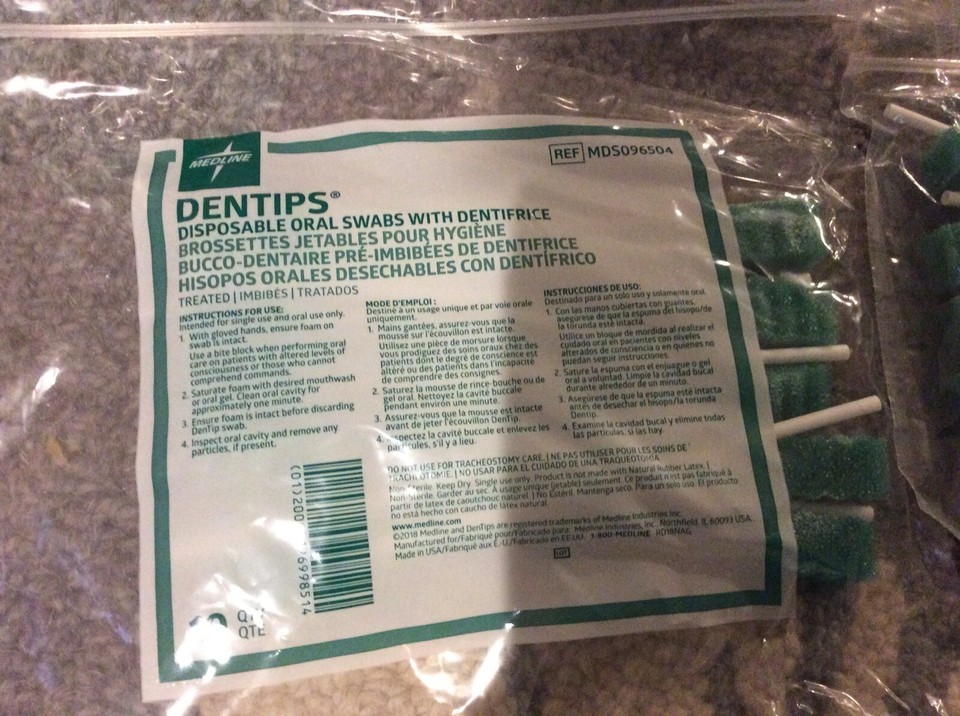 Medline Dentips Disposable Oral Swabs with Dentifrice Lot of 2 Bags of ...