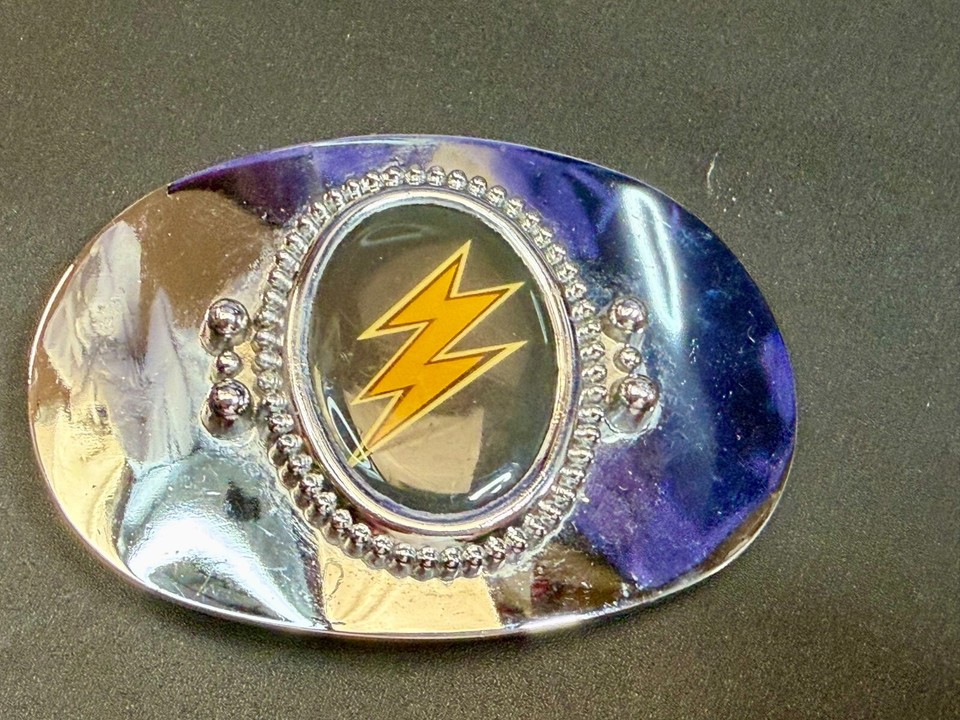 Lightning Bolt Strike Electric Shock Flash on Centered Cabochon Oval ...