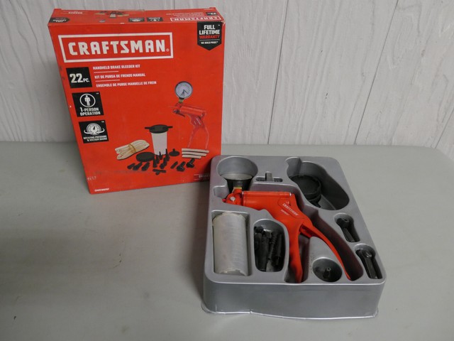 CRAFTSMAN CMMT98287 Automotive Handheld Brake Bleeder & Vacuum Tester ...