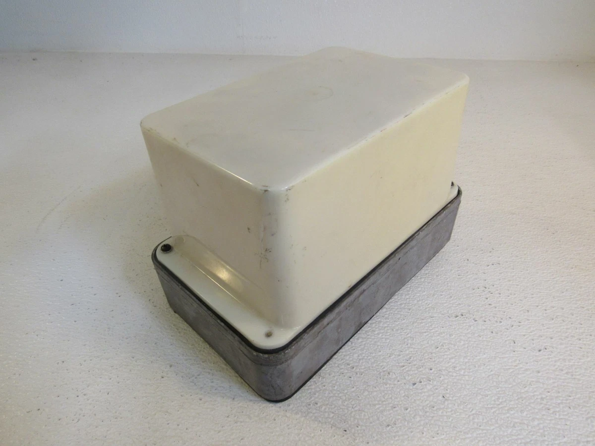 Ruud Lighting Australia | Shelly Lighting