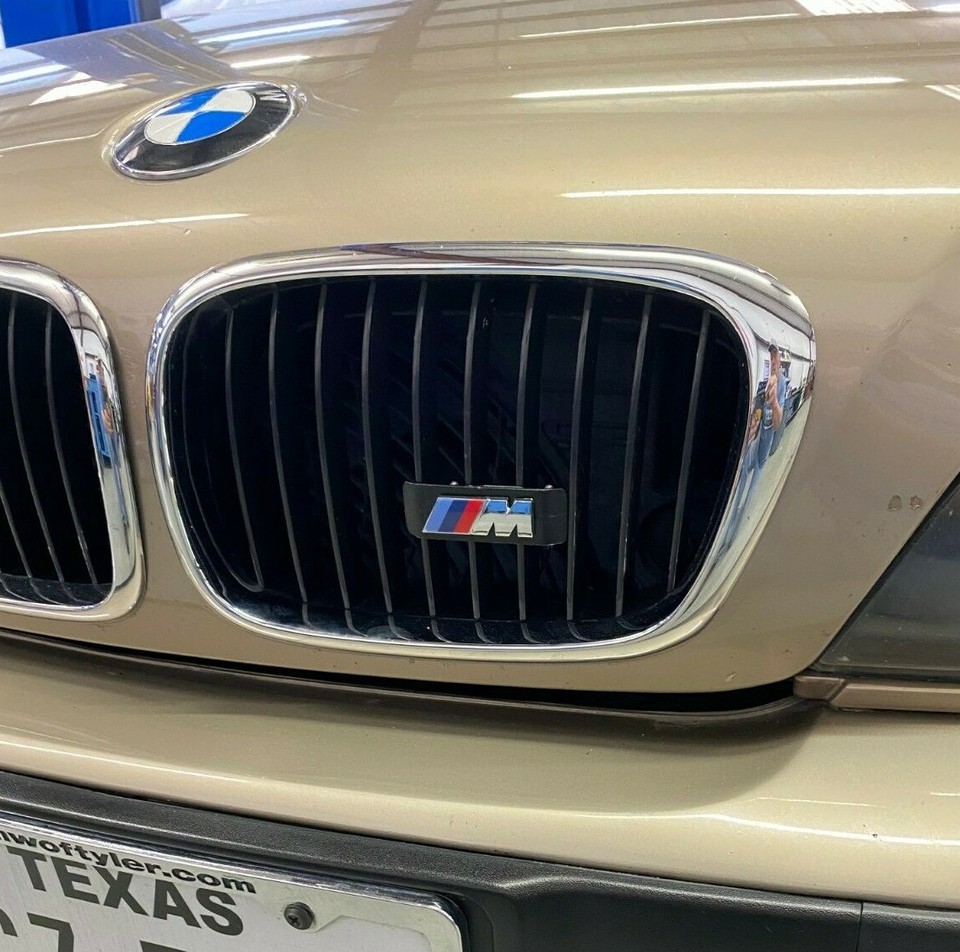 BMW M3 E30, E36, E46, M5, M6 front grill emblem with Mount bracket ...