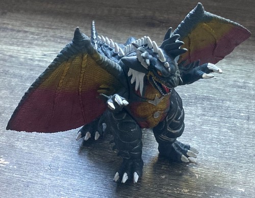 Zogu Ultraman Gaia Ultra Monster Series Kaiju Figure Bandai 1999 Zog ...