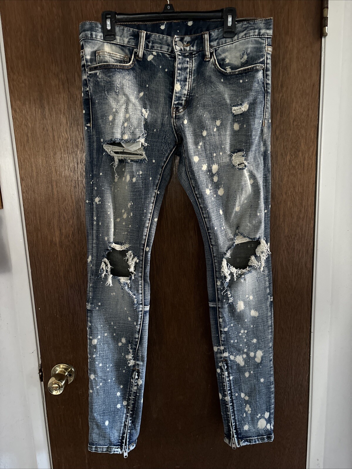 mnml mens splash denim paint splatter distressed butt… - Gem