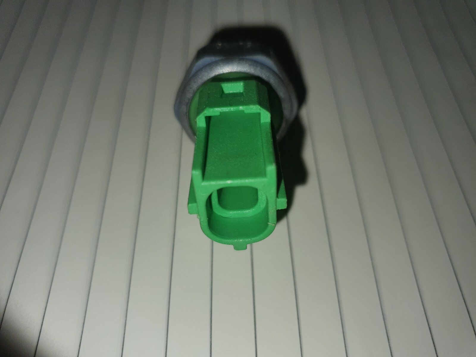 Genuine Ford Oil Pressure Switch 1363512 / 3m519278ab for sale online ...