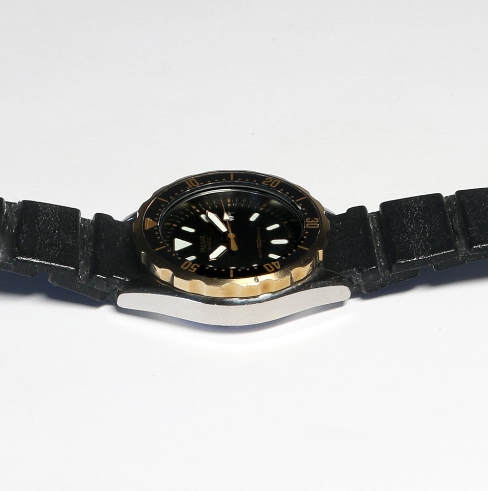 30mm PULSAR Diver Style Watch V827-0100, Black Dial, WR 100M, Date, New ...