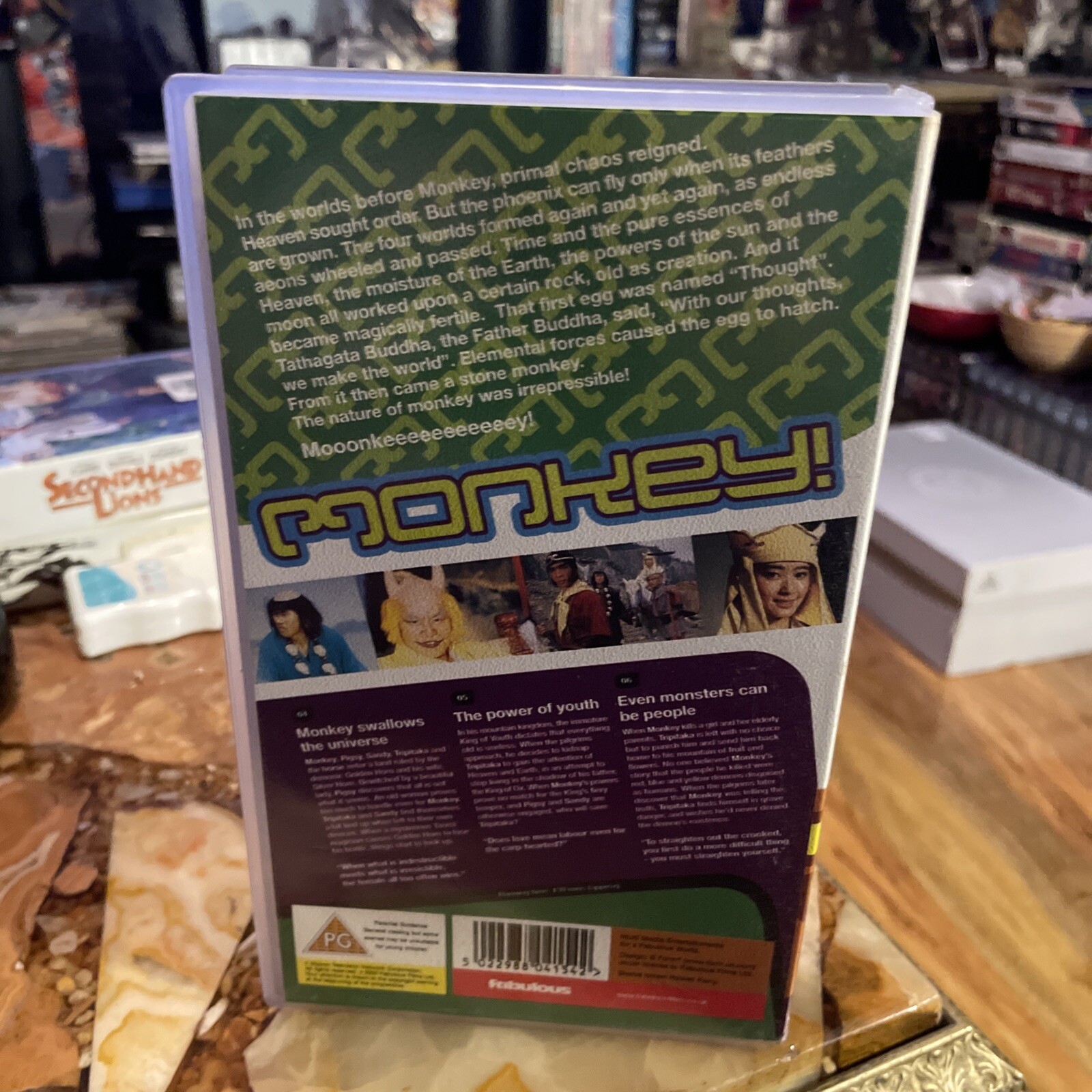 Monkey! - Vol. 2 - Monkey Swallows The Universe / The Power Of Youth ...