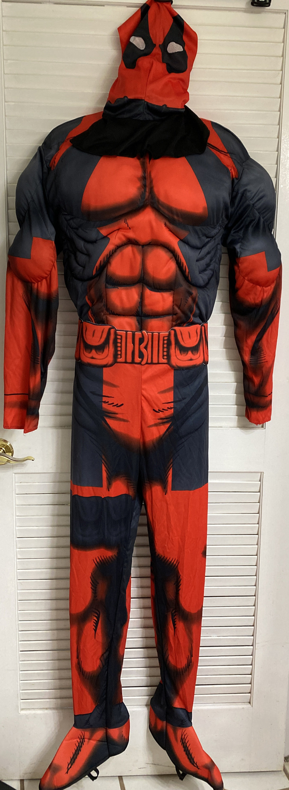 Rubie's Deluxe Deadpool Men's Muscle Chest Costume, S… - Gem