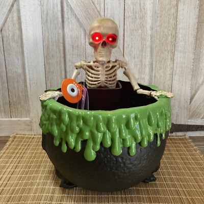 GEMMY Halloween Animated Talking Skeleton Cauldron Light Up Skull Eye ...