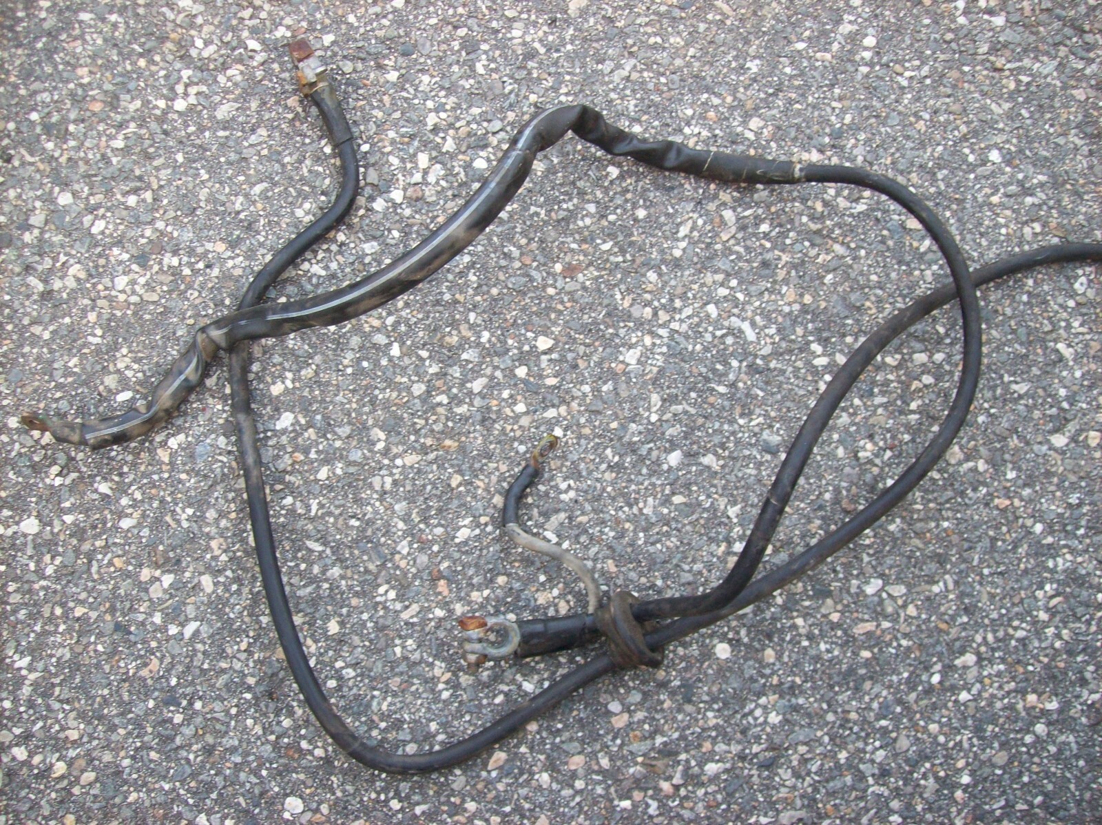 Porsche 944 & 944 Turbo - Positive / Negative Battery Cable Harness ...