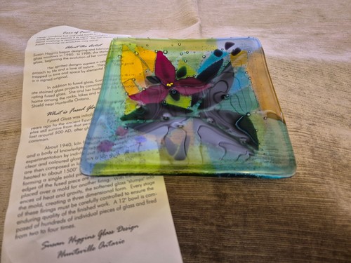 BEAUTIFUL SIGNED SUSAN HIGGINS FUSED ART GLASS SQUARE DISH - PERFECT ...