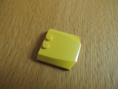 Lego 45677 Yellow Wedge 4 x 4 x 2/3 Curved (4193073 6492532) | eBay UK
