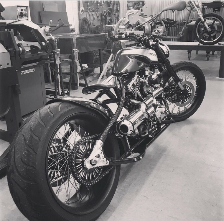 Tinworksinc Radius Rigid Frame 200 mm Bobber/Chopper Billet Axle Blocks ...