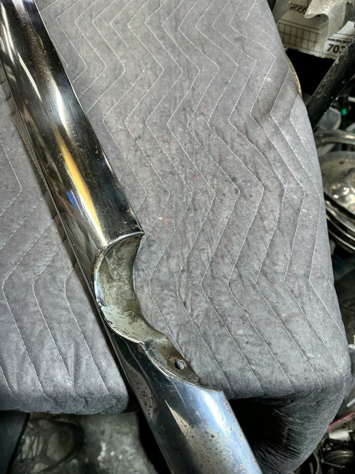 1949 Chevrolet Original Center Middle Grille Bar Grill 49 Chevy Vintage ...