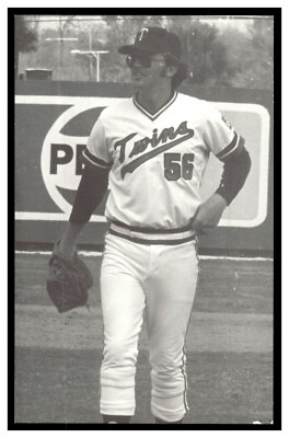 Kevin Stanfield (1978) Minnesota Twins Vintage Baseball Postcard Rd9 | eBay