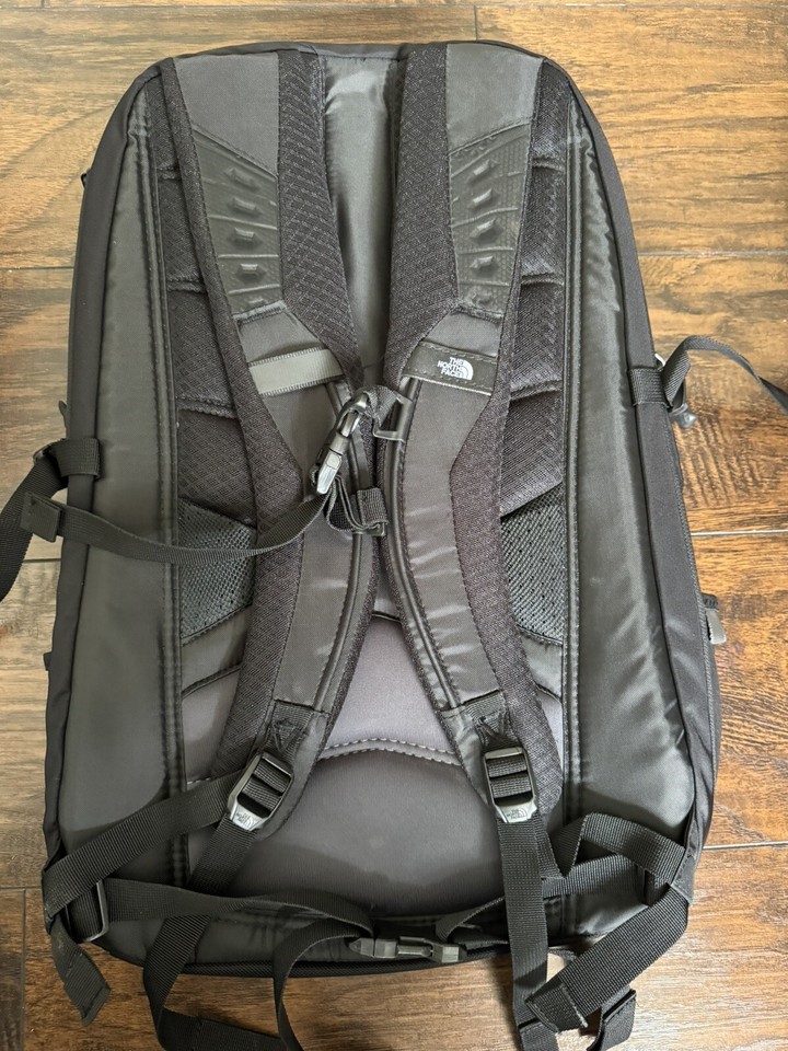 NWT The North Face Router Backpack Black | eBay