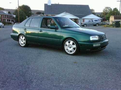 KYB 4 STRUTS SHOCKS & GERMAN LOWERING SPRINGS 2.2" drop VW GOLF JETTA ...