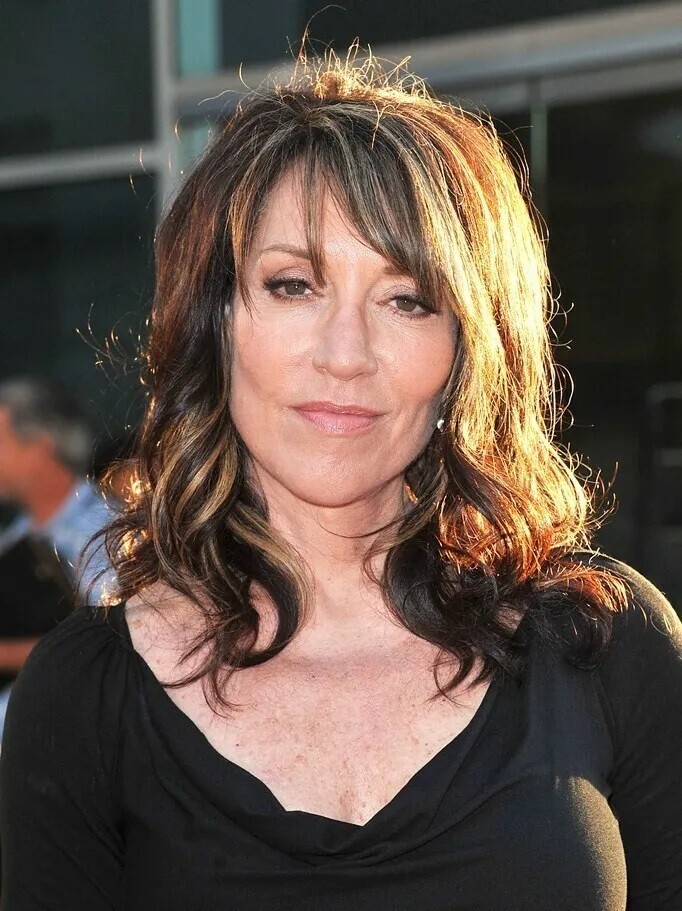 Katey Sagal Posing in Black Dress 8x10 PHOTO PRINT | eBay