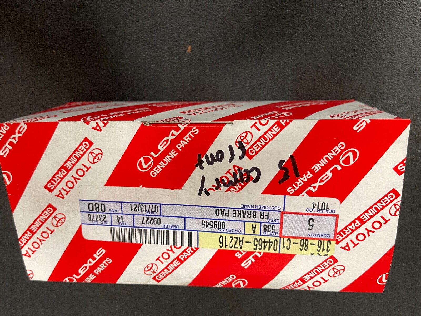 Genuine Toyota Ceramic Front Brake Pads 04465-az216 for sale online | eBay