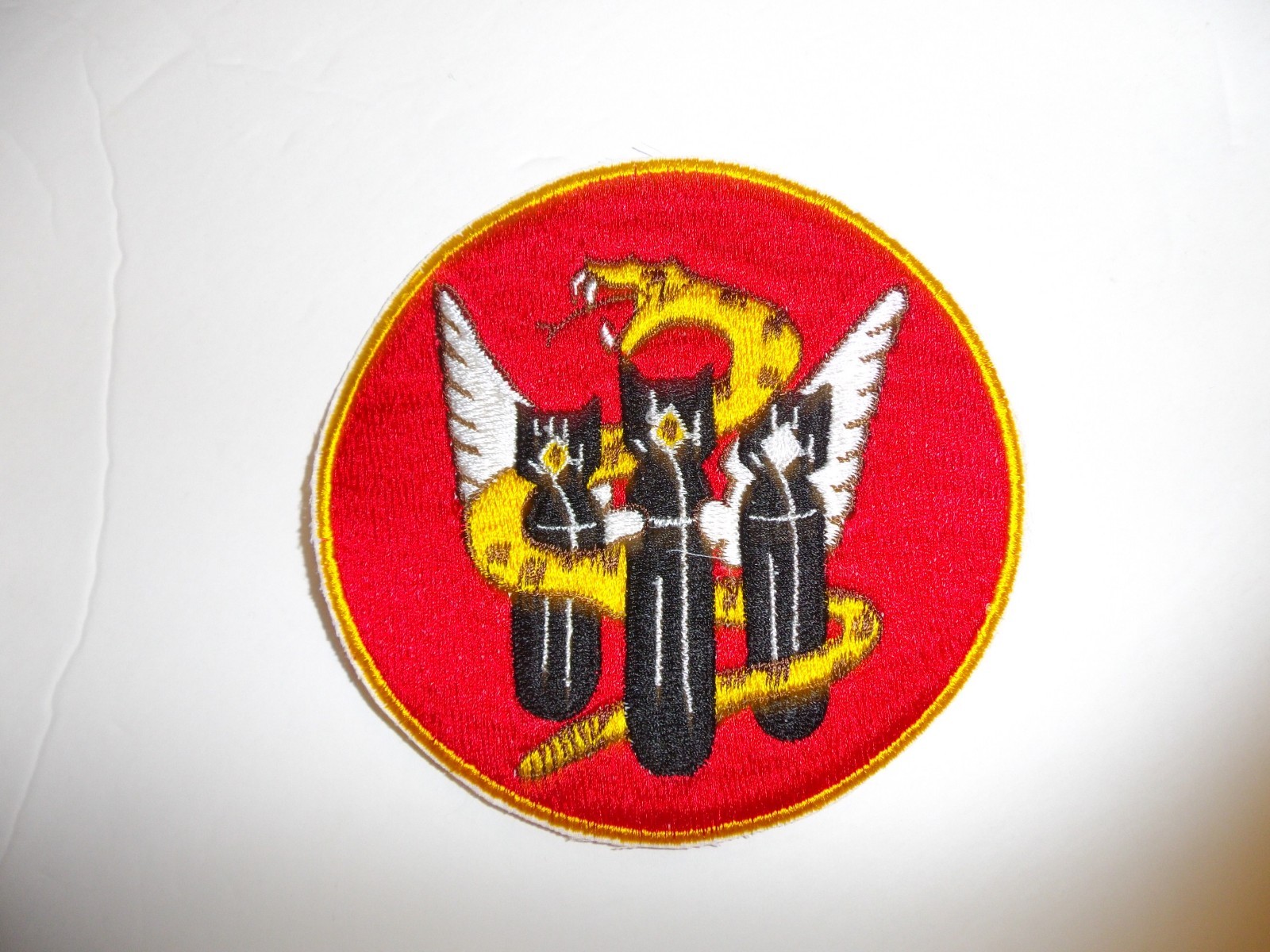 b4454 WW 2 US Army Air Force 348th or 346th Bomb Squadron Patch R11C | eBay