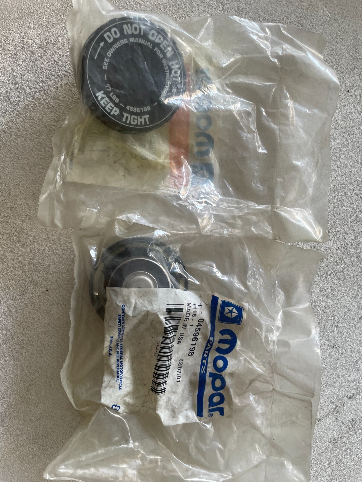 Genuine Mopar Radiator Coolant Reservoir Bottle Tank Cap 4596198 ...