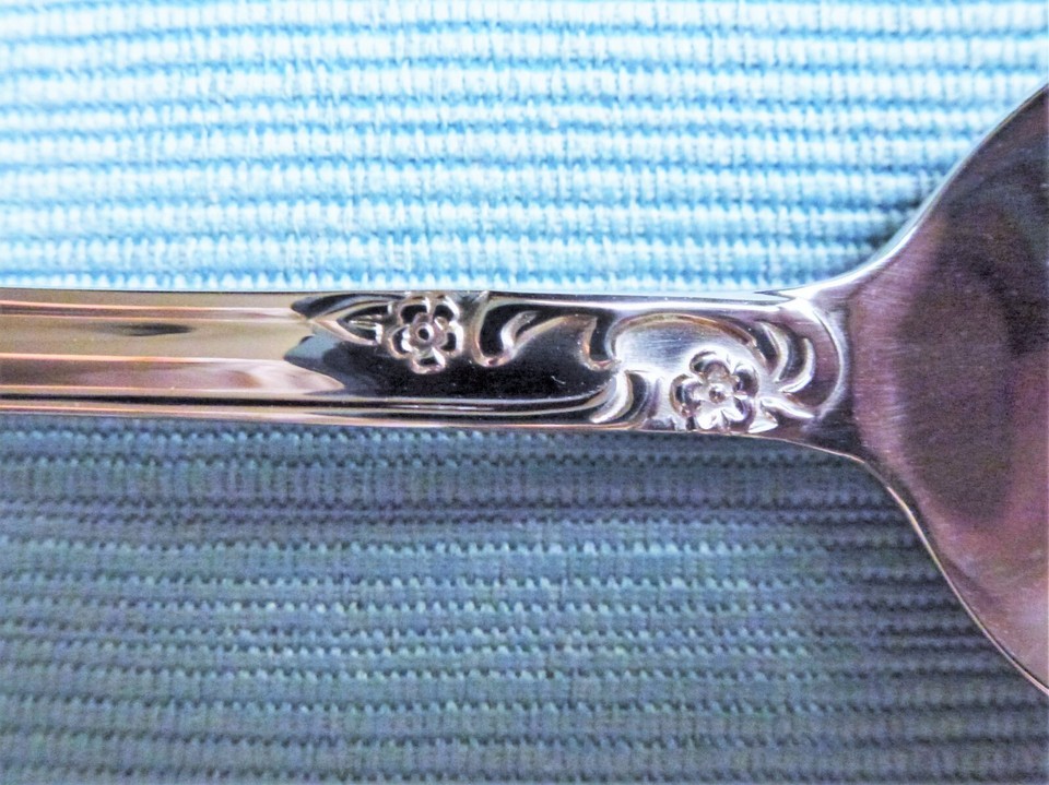 New Oneida AZALEA Set of 4 Salad Forks Stainless Flatware (6 5/8") | eBay