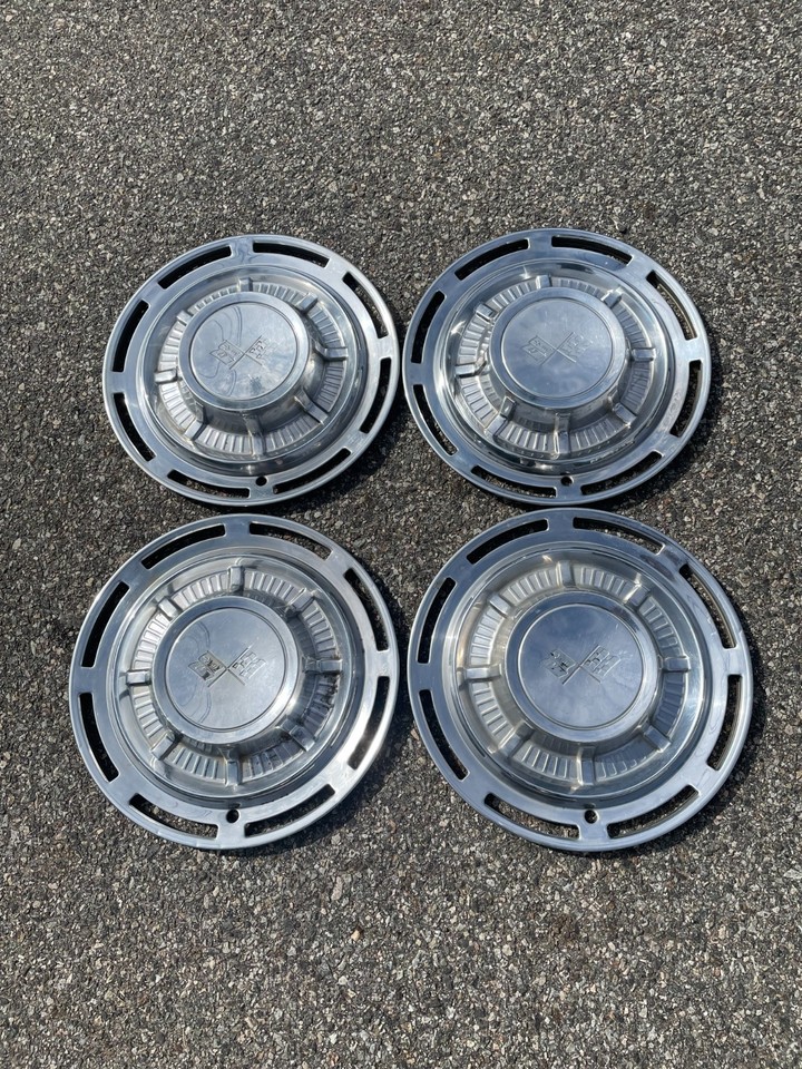 Factory 1959 Chevy Bel Air Impala Biscayne Nomad 14 inch hubcaps wheel ...