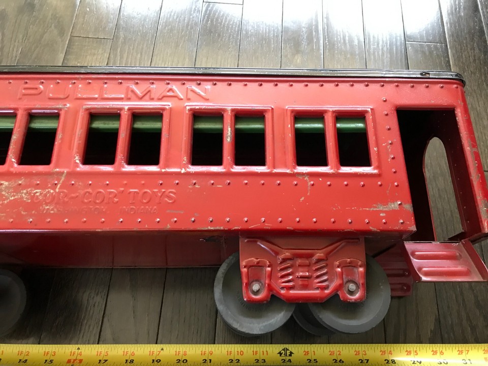 1920s Pullman Cor Cor Toys 24" Passenger Car Train Car Pressed Steel ...
