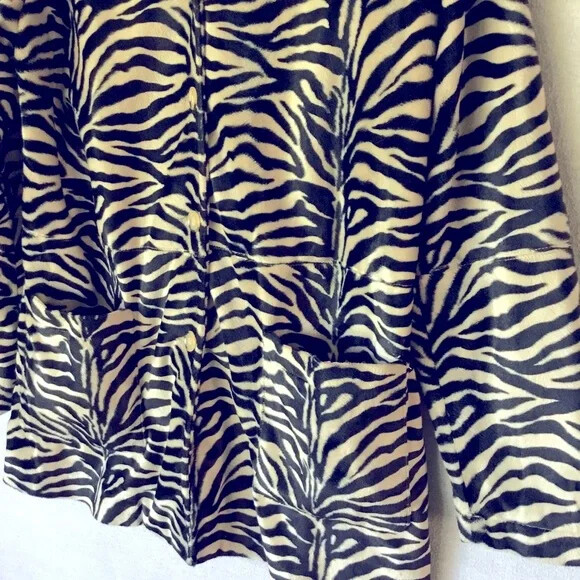 Karen Kane Faux Fur Zebra Stripe Coat, size S - Gem