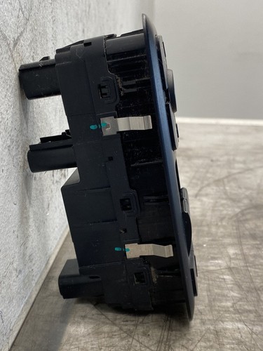 International LT Power Window Switch 4061965C4 (745-10262) | eBay