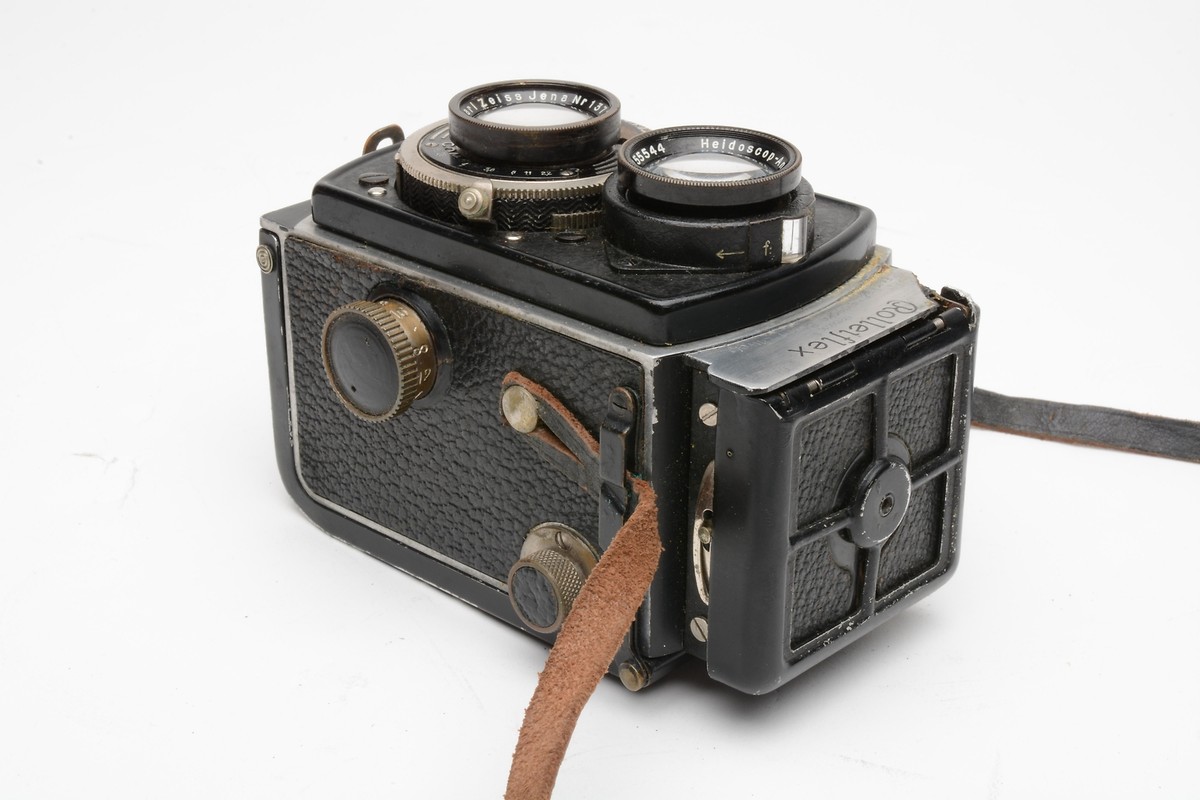 Rolleiflex Baby Rollei 4RF 423 w/Zeiss Jena 6cm f2.8 lens Rolleiflex Baby Rollei 4RF 423 w/Zeiss Jena 6cm f2.8 lens