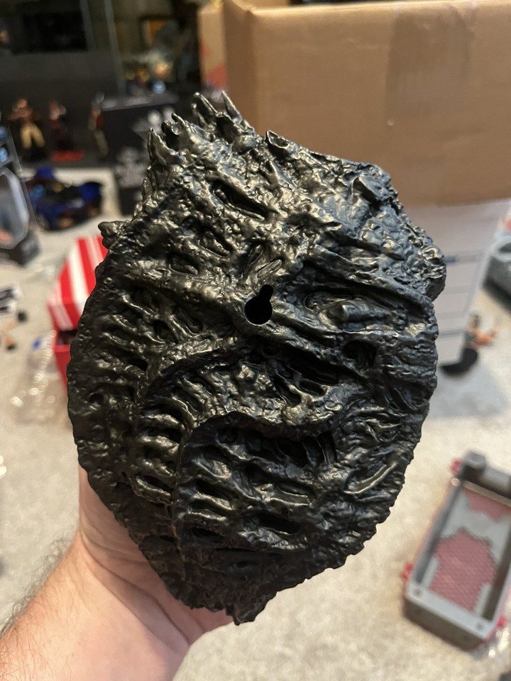 NECA Alien Romulus Xenomorph Fossilized Diorama Display | eBay