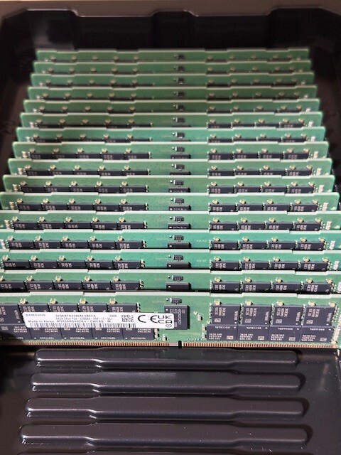 Samsung DDR4 module 64 GB DIMM 288-pin 3200 MHz / M393A8G40CB4-CWE for ...