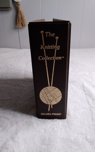 VINTAGE 70s Golden Press The Knitting Collection COMPLETE Binder | eBay