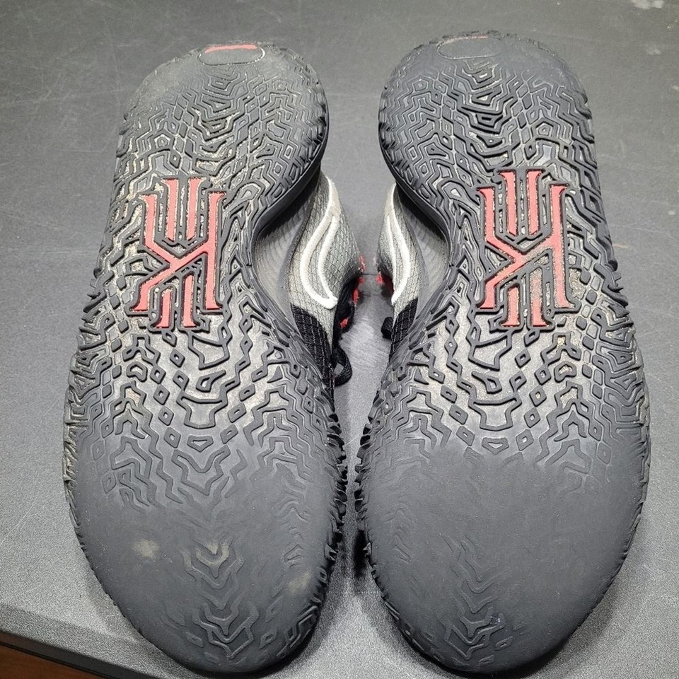 Nike Kyrie Low 4 Bred Black University Red Sneakers Men's Size 8 | eBay