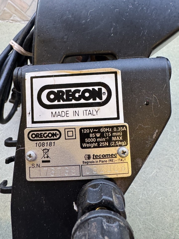 Oregon 108181 Bench Mount Mini Chainsaw Grinder Chain Sharpener Grinder ...