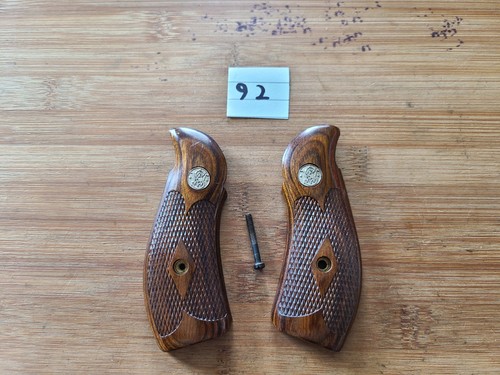 Altamont Smith and Wesson Wood Grips for Round Butt K/L Frame Revolver ...