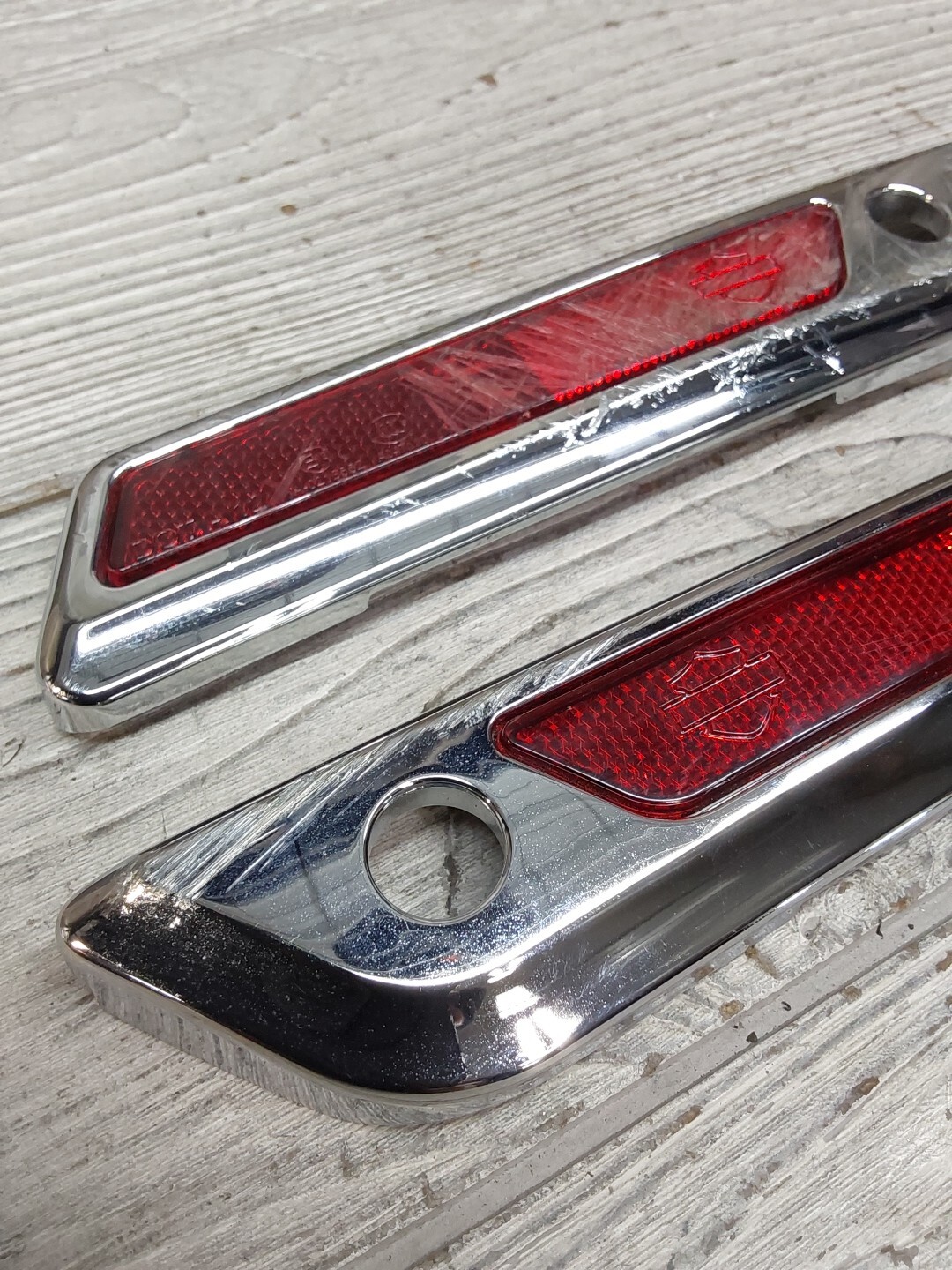 14-23 Harley Davidson Touring Saddle Bag Hinge Reflector Cover 90200449 ...