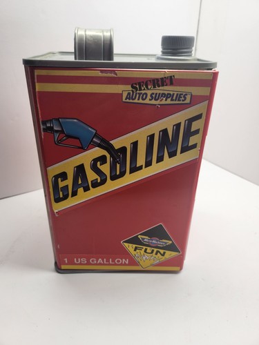 Micro Machines Gasoline Can Storage and Play Set 1988 Galoob with 18 ...