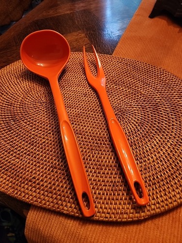 Vintage 2-piece Foley Orange Plastic Nylon 11" Cooking/Serving Kitchen ...