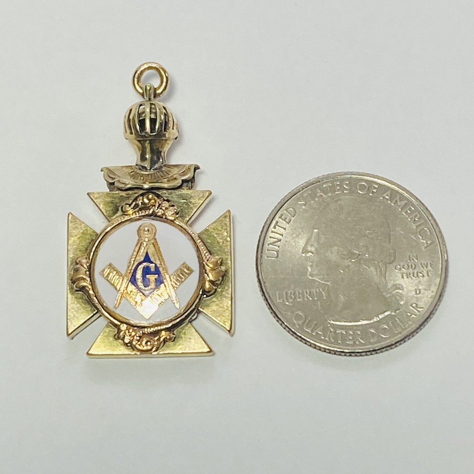 10K Yellow Gold Enamel Freemason Masonic Knights Templar Medal Pendant ...