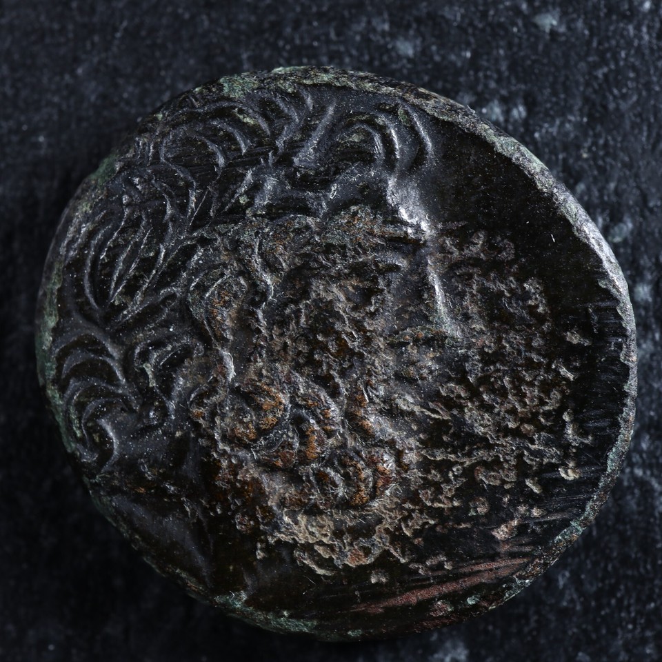 Amisos Pontos AE20 circa -85 to -65 Mithradates VI Eupator Zeus Eagle ...