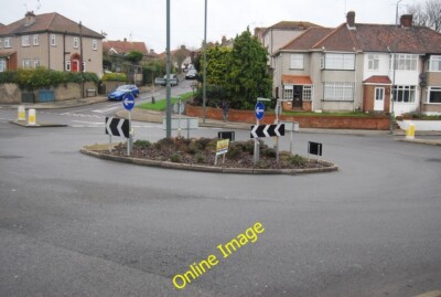 Photo 6x4 Roundabout on Bedonwell Rd Erith c2014 | eBay UK
