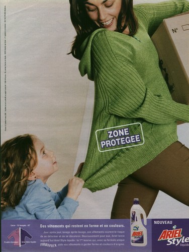 Publicité contemporaine lessive Ariel 2003 issue de magazine | eBay
