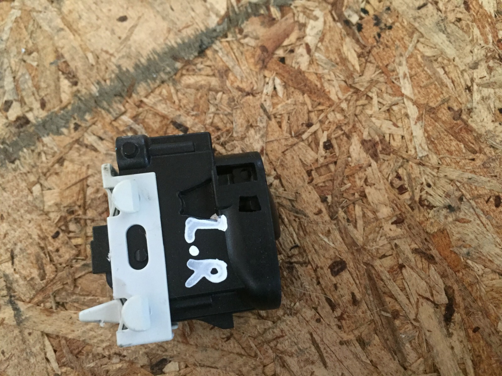 2003-2005 MERCEDES CLK320 COUPE Left Rear Window Regulator Switch OEM ...