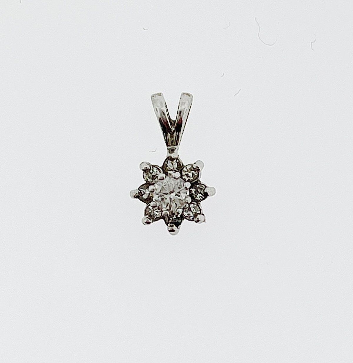 14K White Gold Small Diamond Cluster Pendant .15CT To… - Gem