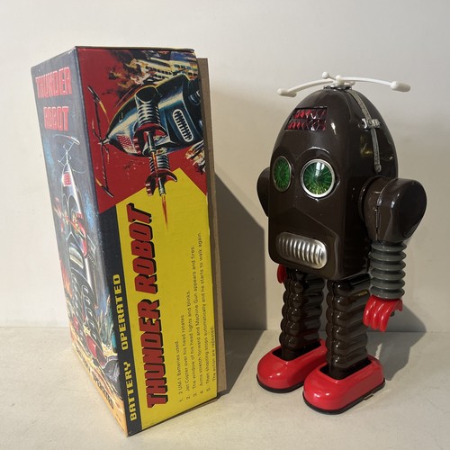 Thunder Robot 12" tall Battery Operated Tin Plate Toy ME 200 Vintage ...