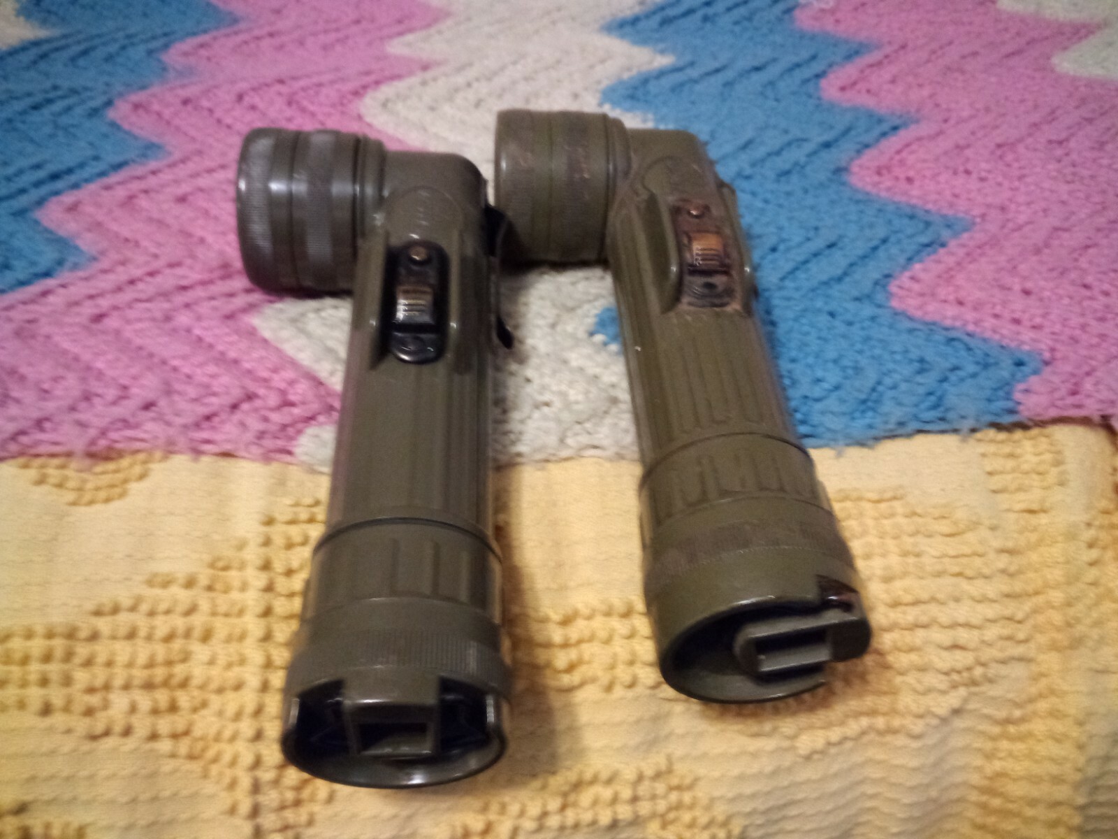 2 USED Military Fulton/GTPrice Flashlights MX991/U Flashlight OD Green ...